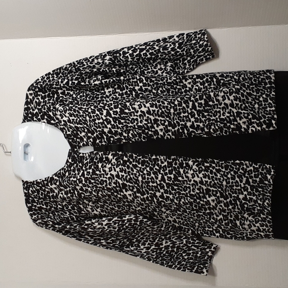Joseph A | Tops | Joseph A Button Front Kenya Print Sweater For Women ...